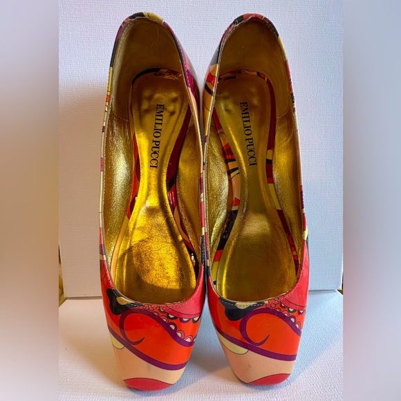 Emilio Pucci | Shoes | Emilio Pucci Classic Vintage Flats | Poshmark
